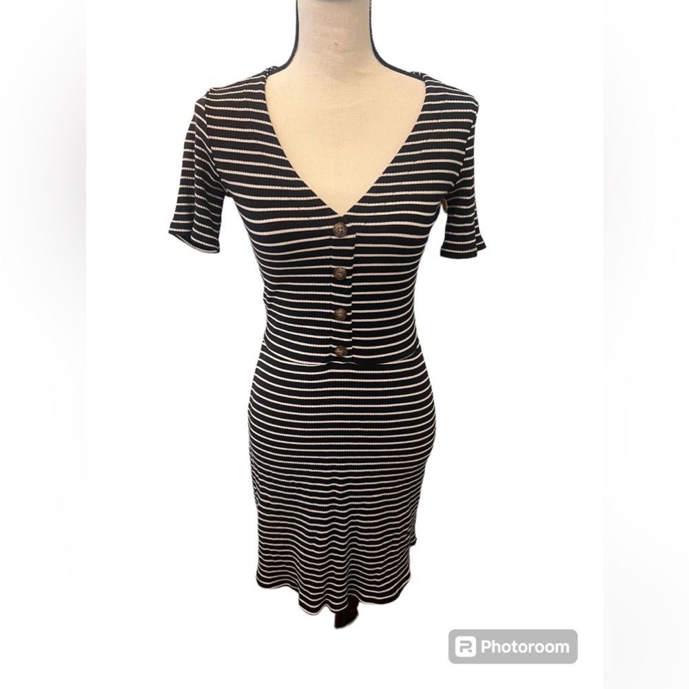Reformation Cardinal Dress In Cannes Strips - Gem